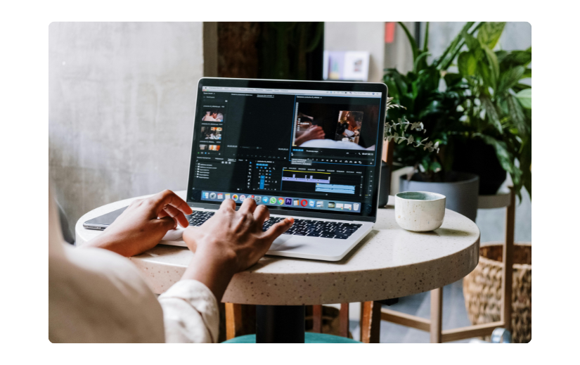 Why an AI eCommerce Business Is the Future of Online Selling